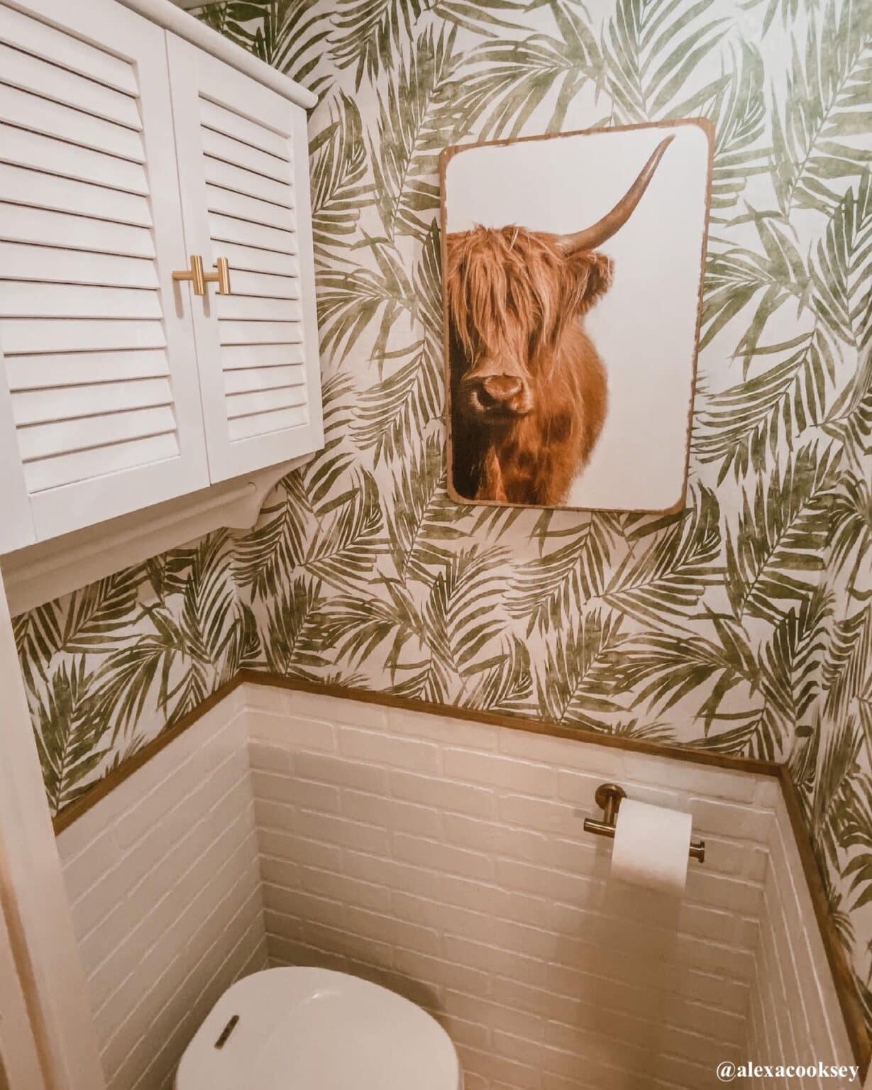 Wallpapering an RV Interior: Complete Guide + Expert Tips