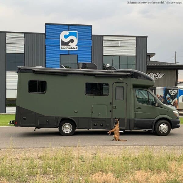 19 RV Exterior Makeover Ideas that Give New Life to an Old RV | RV ...