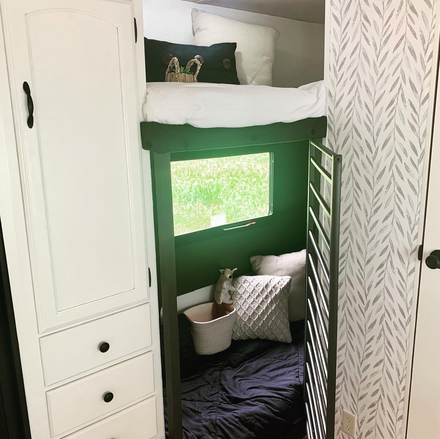 15 Renovation Ideas for an RV with Bunk Beds | RV Inspiration