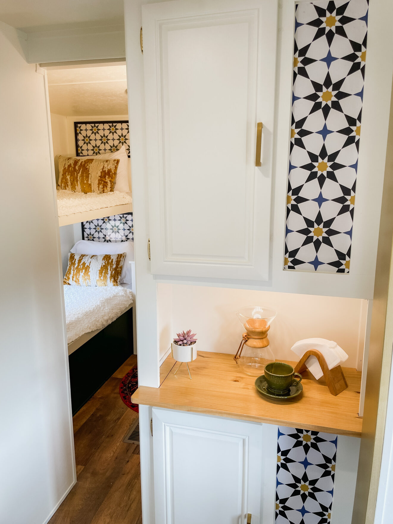 15 Ways to Cover Your RV Cabinet Mirrors | RV Inspiration