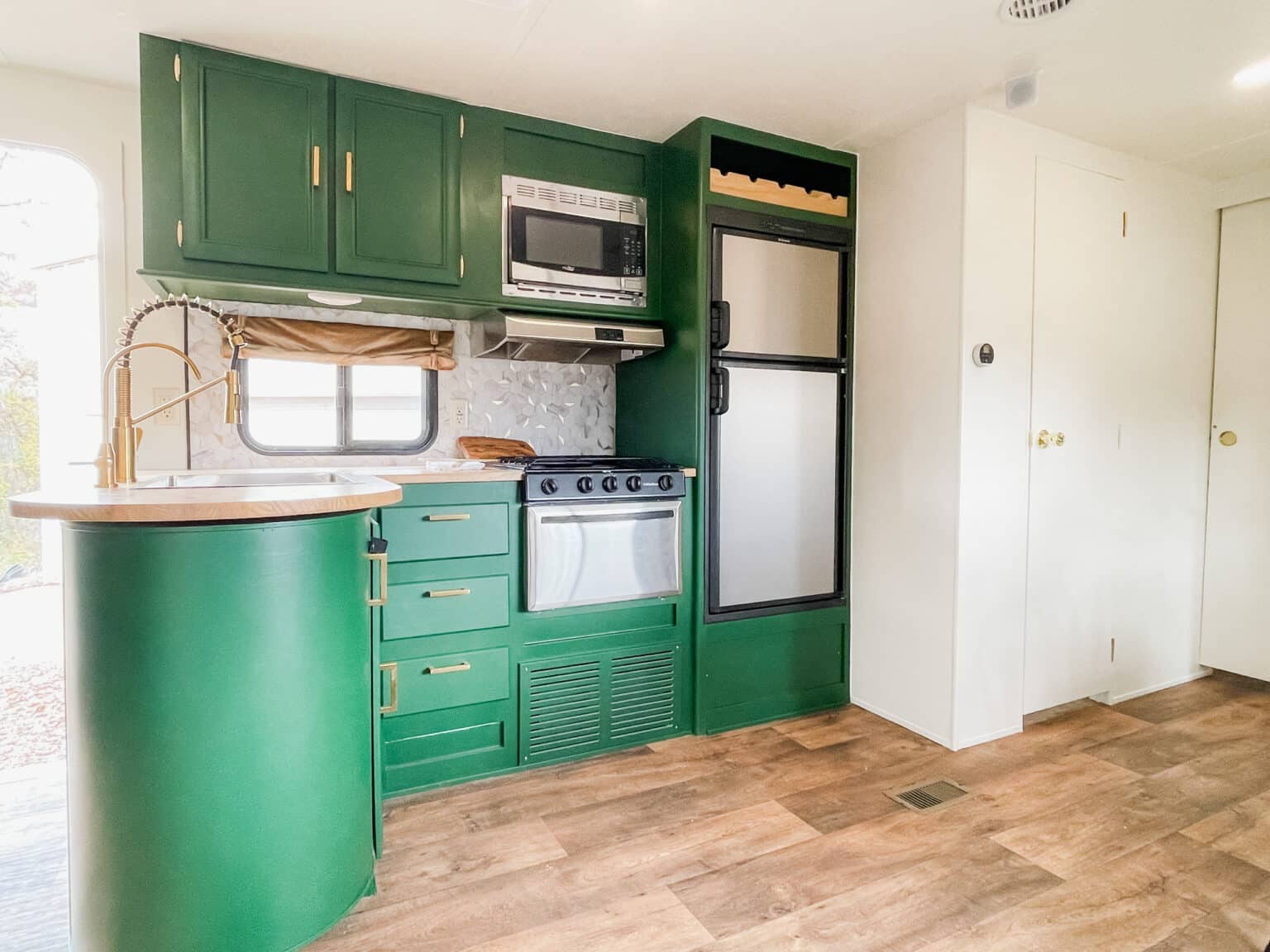 Camper Remodel RV Interior Paint Ideas: 34 Colorful Makeovers | RV ...