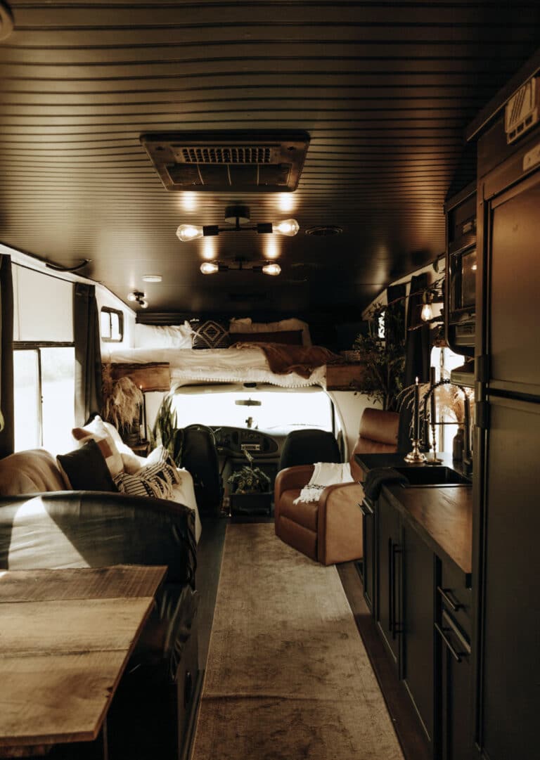 15 Class C Renovation Ideas to Inspire Your Motorhome Makeover | RV ...