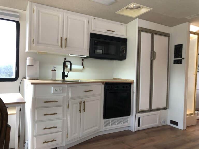 44 Beautiful RV Kitchen Remodels | RV Inspiration
