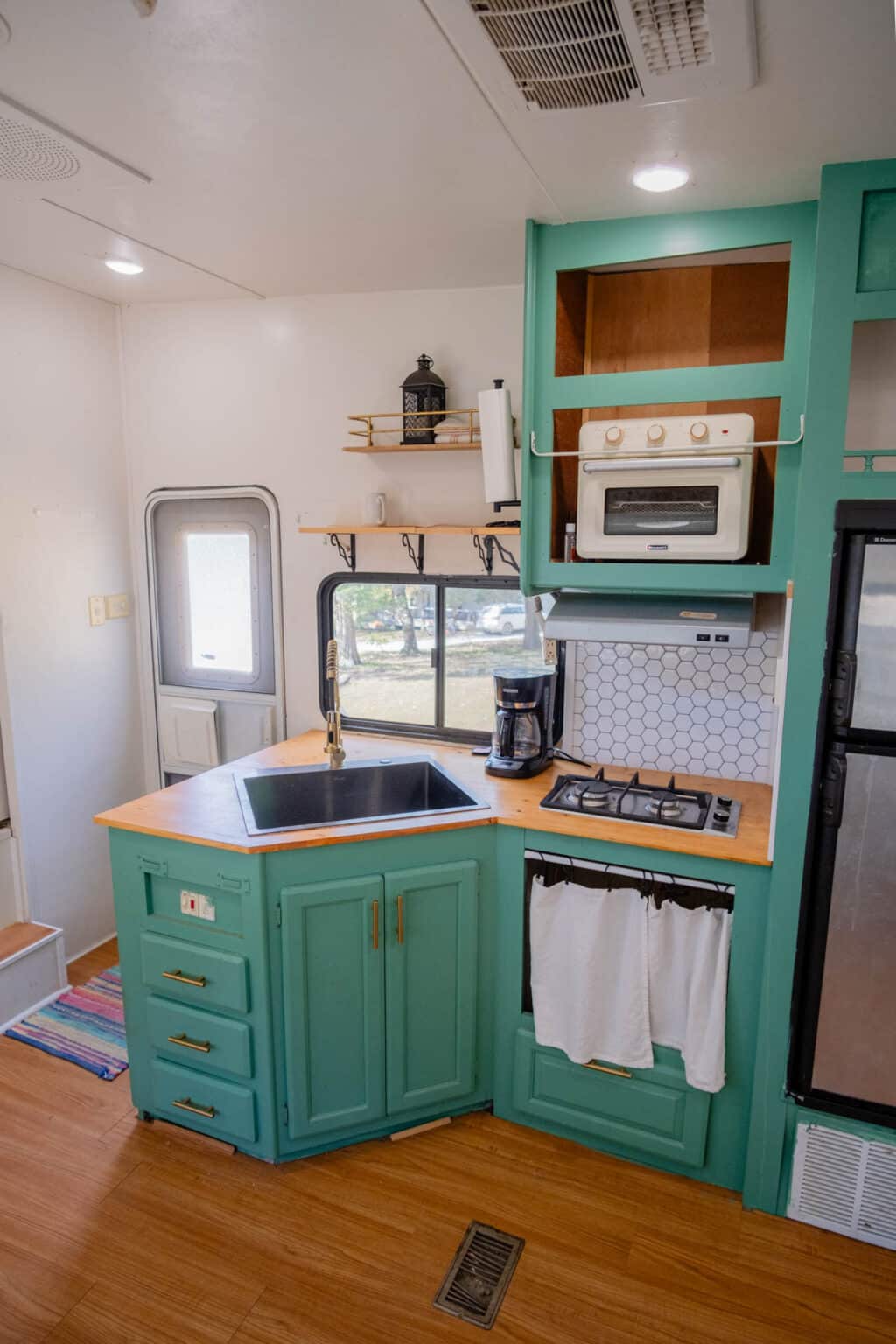 16 Fifth Wheel RV Renovations That Make Us Swoon | RV Inspiration