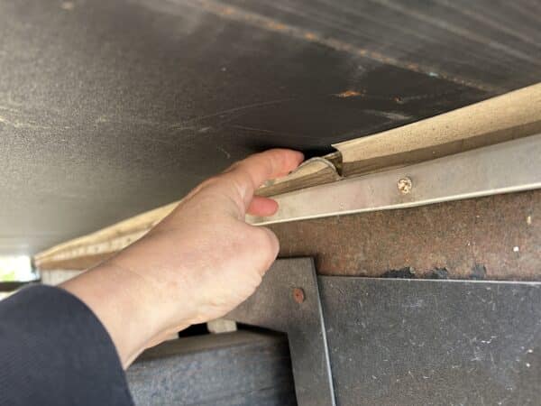 Replace Slide Out Trim with this Tutorial (+ Photo Inspiration!) | RV ...