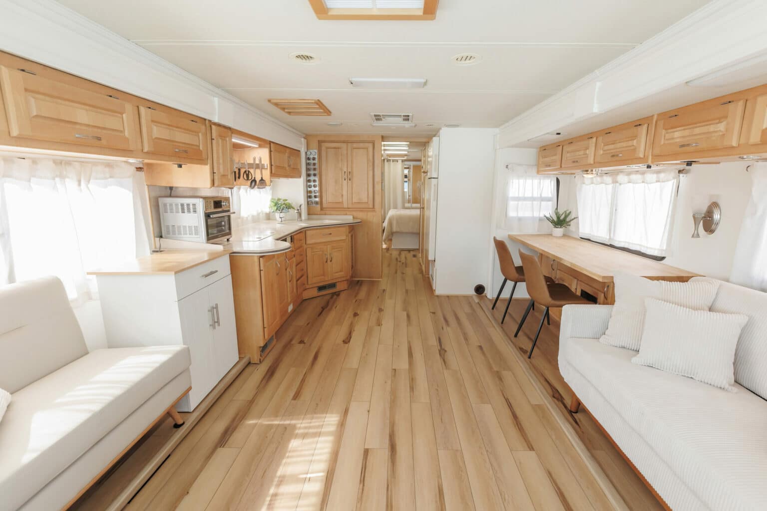 How to Handle the Slide-Out Transition When Flooring an RV | RV Inspiration